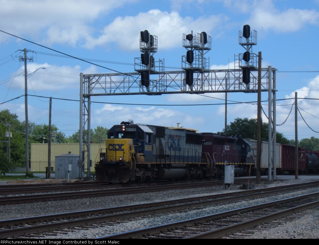 CSX 8558 & HLCX 6200